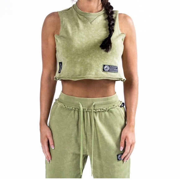 Alphalete | Tops | Alphalete Very Terry Crop Top Cutoff Work Out Gym ...